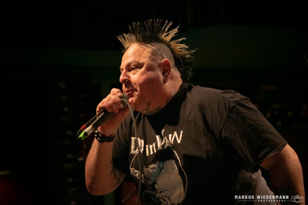 Live report NAPALM DEATH, WHIPLASH, THE VARUKERS & DOPELORD, Gruenspan ...